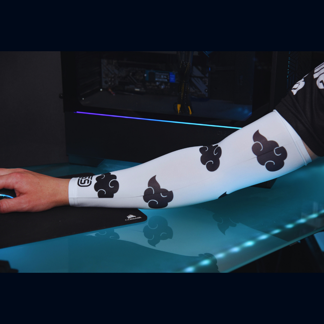 GAMING SLEEVES